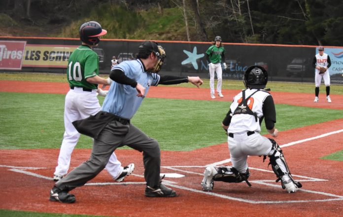 Taft Tigers Varsity Baseball wins doubleheader
