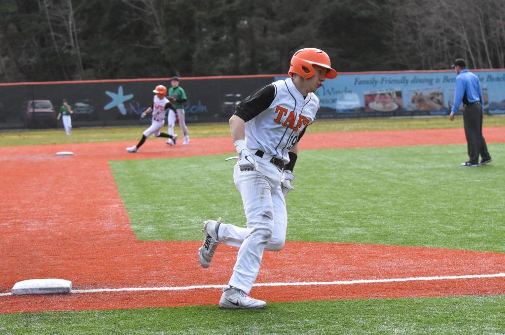Taft Tigers Varsity Baseball wins doubleheader