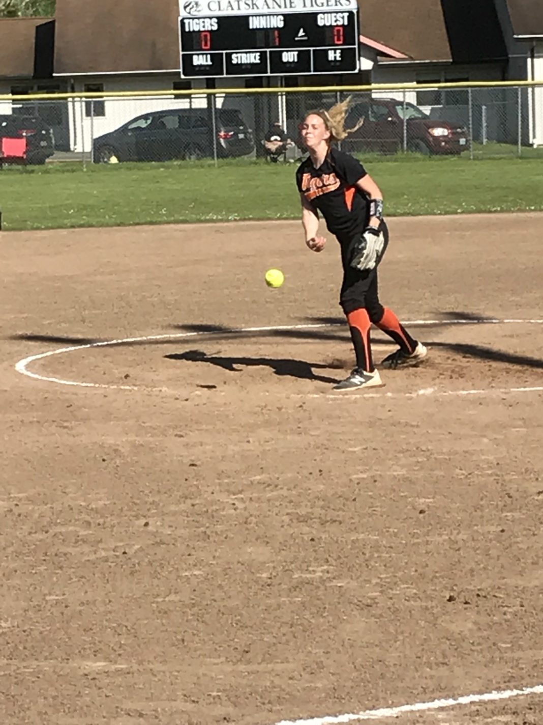 Tigers drop non-league road softball game at Clatskanie