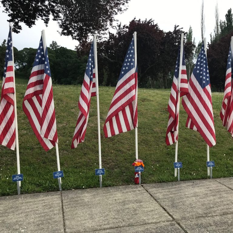 Fallen Oregon law enforcement officers honored with flags in Salem