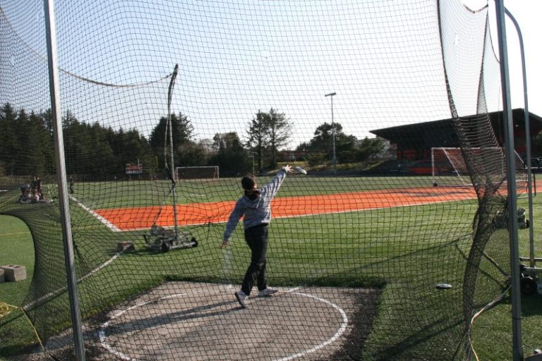 Tigers train for track season